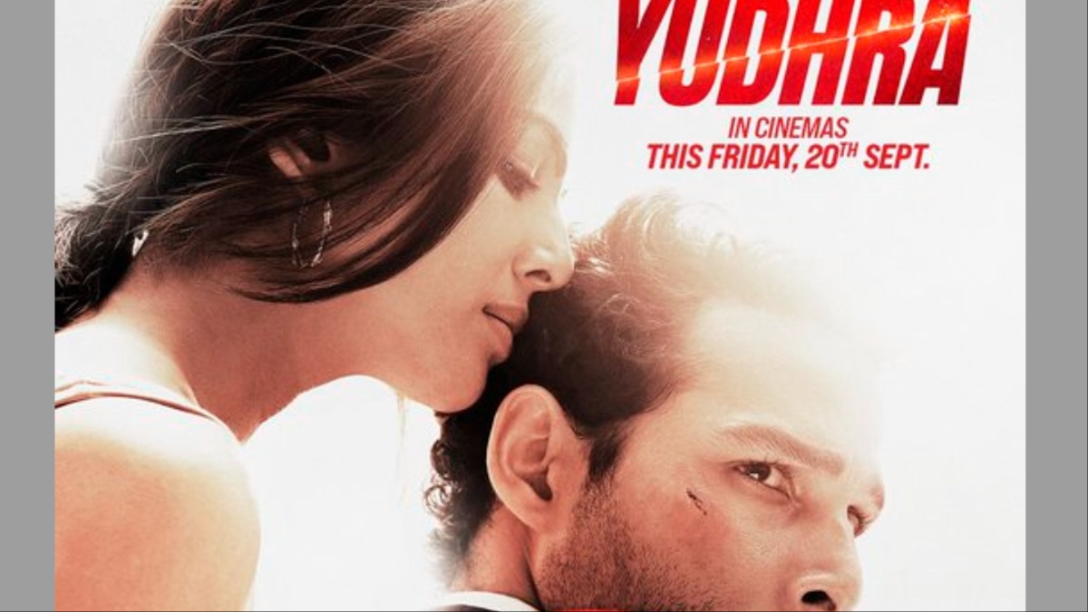 6 Days To Go For Yudhra! Siddhant Chaturvedi Has ‘Ladylove’ Malavika ...